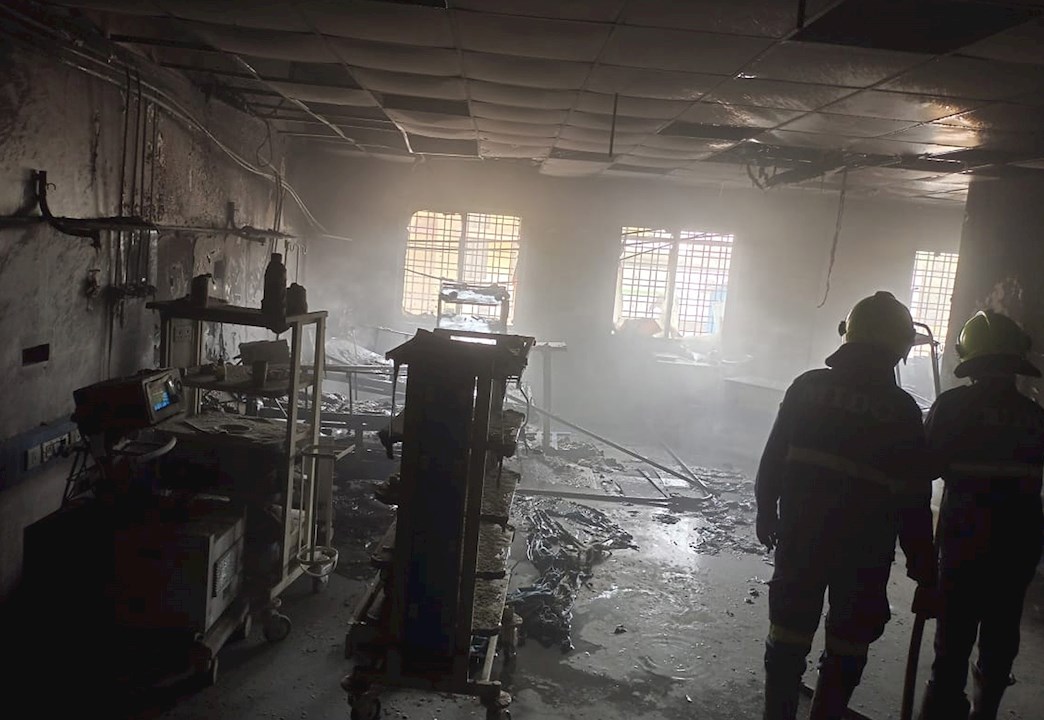 Cuatro Bebés Fallecidos En El Incendio De Un Hospital En La India